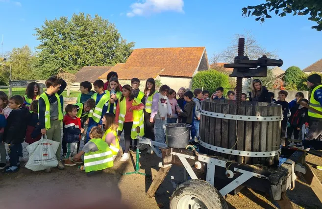 BIOZAT. Après-midi jus de pomme pour les enfants - La Montagne