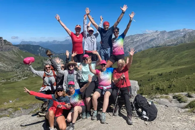 "C'était une randonnée pour avancer" : cinq adhérentes de Foutu Cancer ...