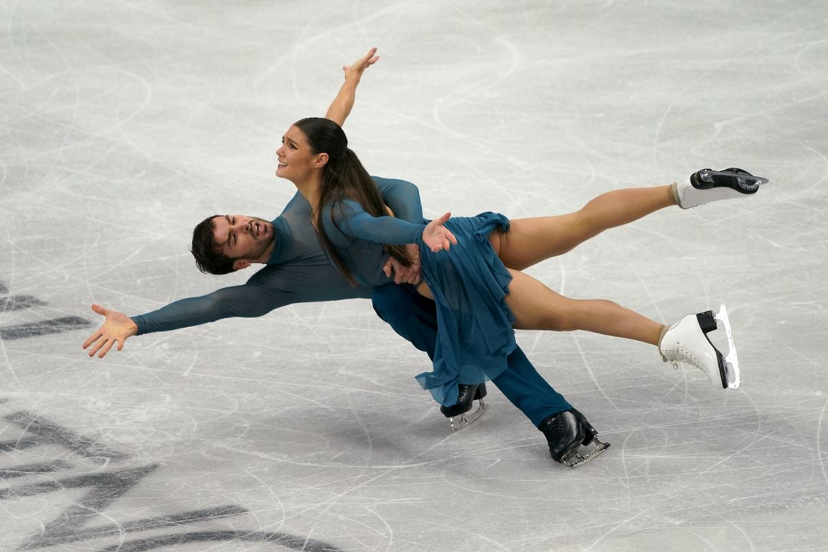 Danse sur glace : Guillaume Cizeron et Laurence Fournier Beaudry sacrés ...