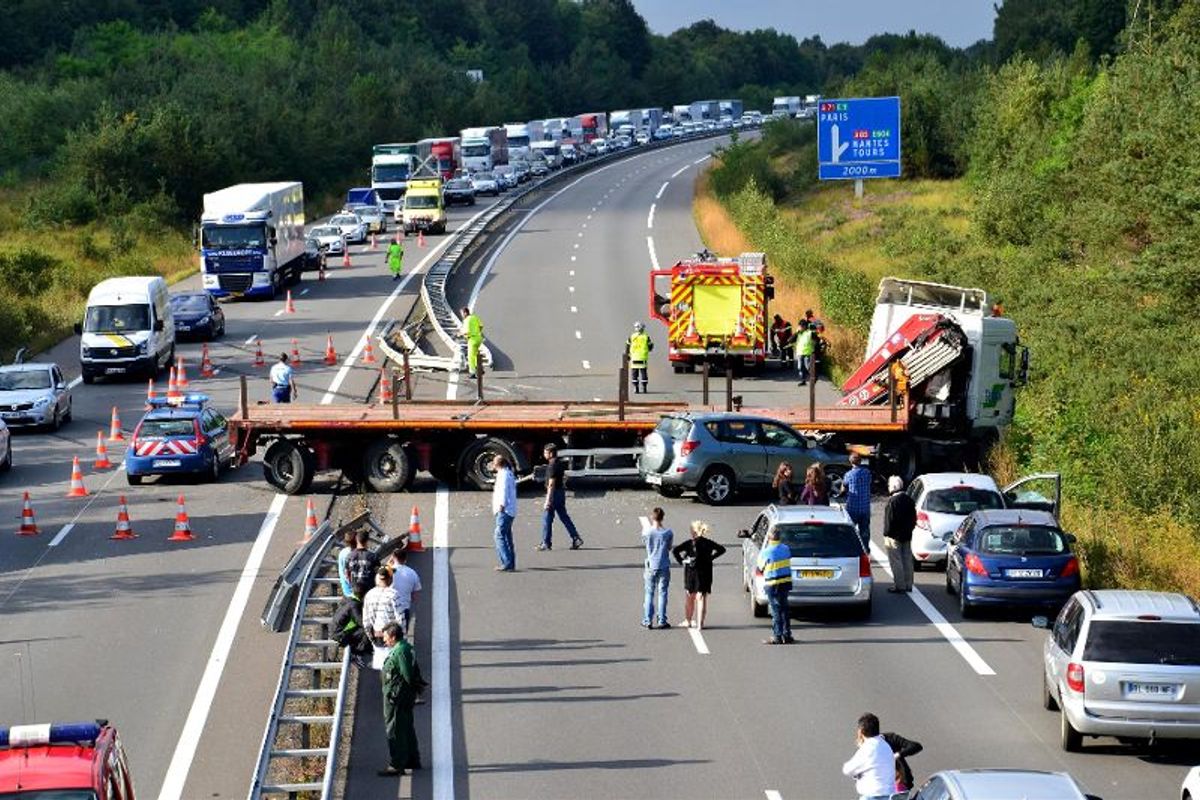 L'A71 coupée cet après-midi après un accident [mis à jour] - Le Berry ...