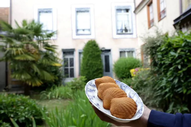 Marcel Proust à Illiers-Combray : une madeleine pour l’éternité - L ...