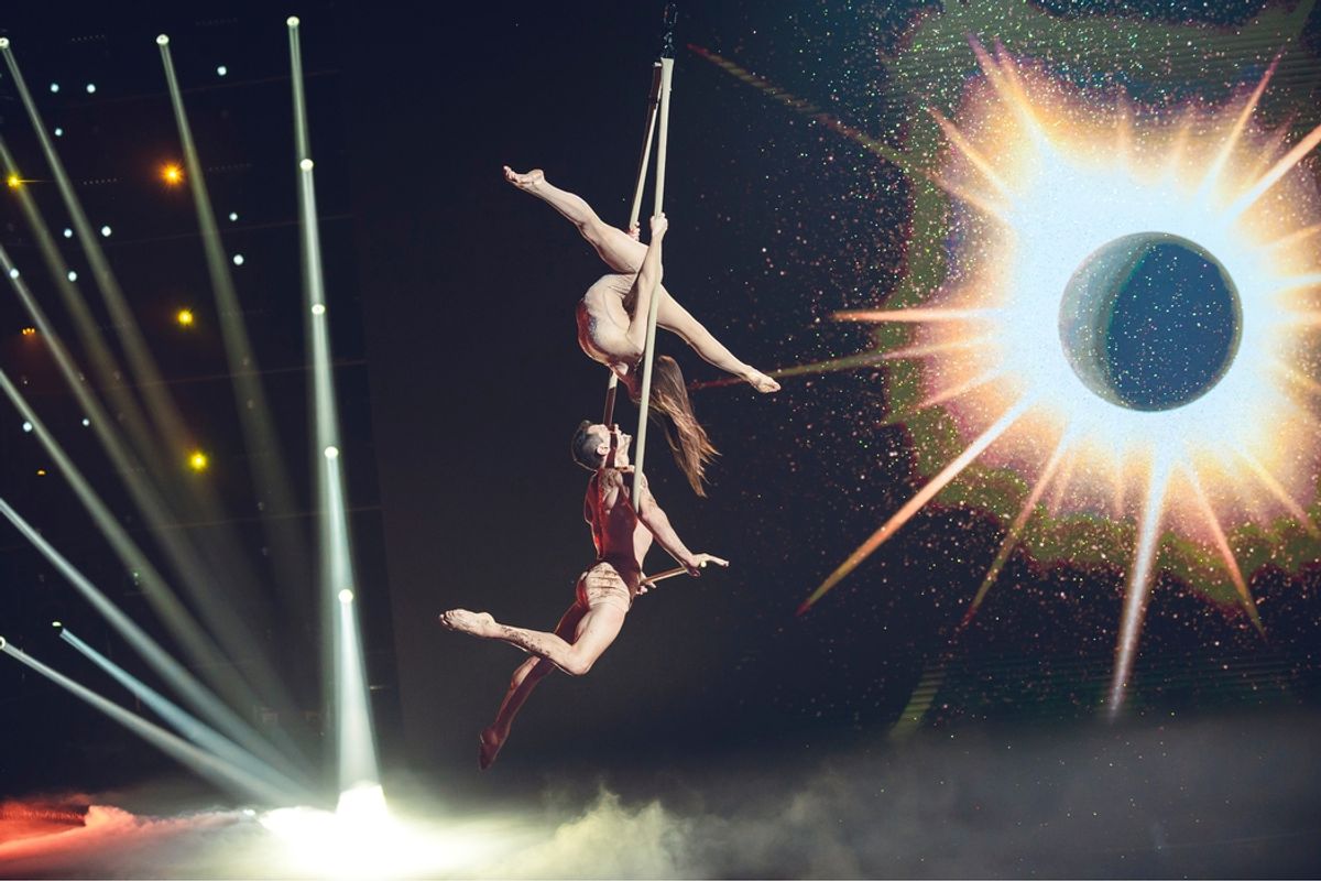 "Emyo nous fait vibrer" : le duo d'acrobates orléanais très attendu, ce ...