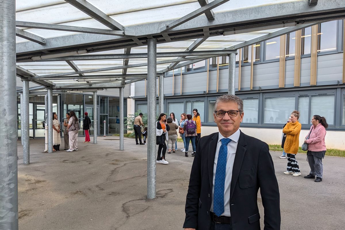 Une rentrée plutôt sereine au collège Louis-Armand à Dreux - L’Écho ...