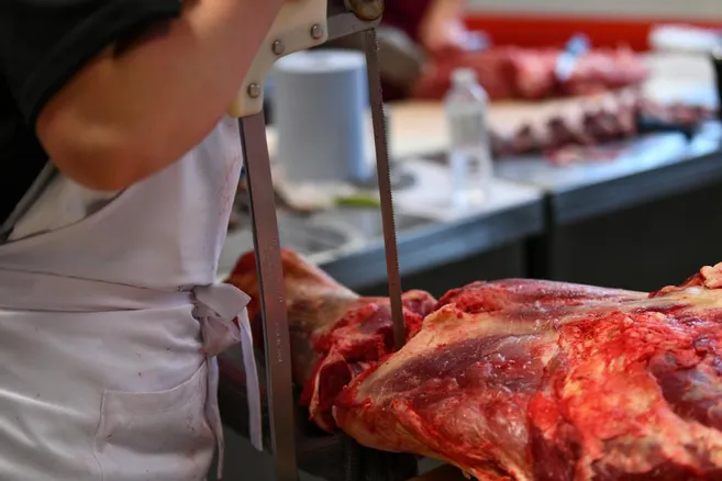 Ce jeune de Haute-Loire en lice pour devenir meilleur apprenti boucher ...