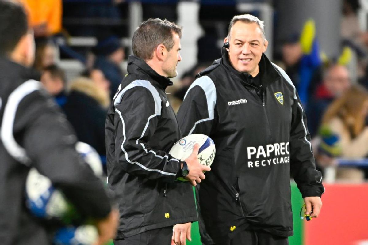 L'ex-entraîneur de l'ASM Clermont, Jono Gibbes, va prendre les ...