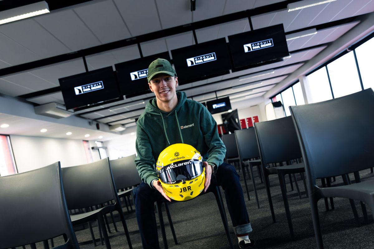 Le pilote de Limoges Arthur Rougier engagé comme pilote officiel par ...