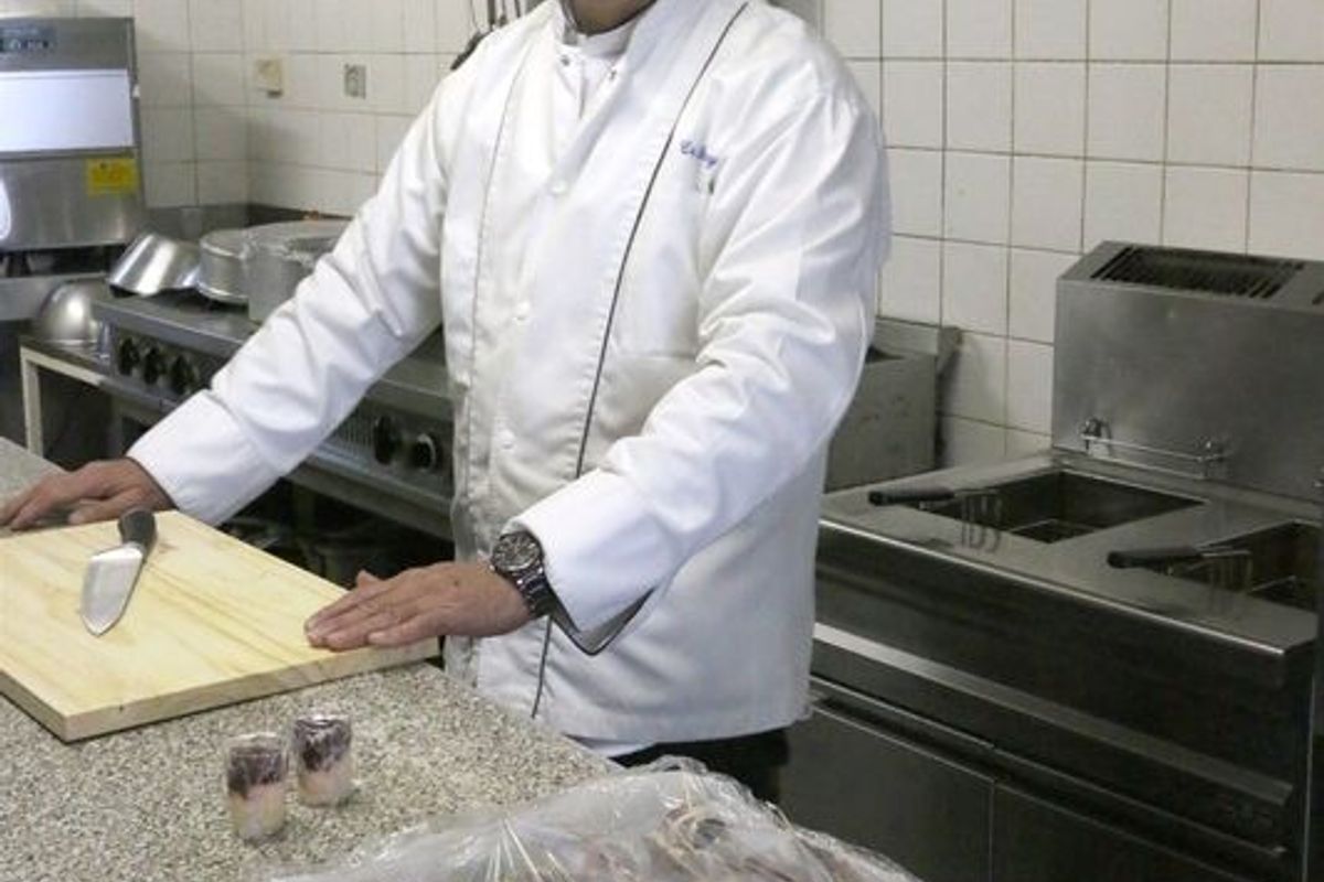 Éric Fleury, 59 ans, l’un des derniers restaurateurs installés dans les ...