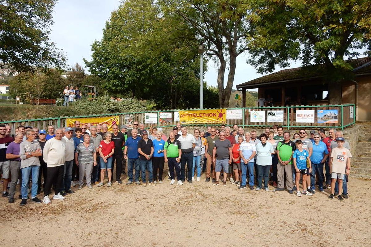 La pétanque donne 1.000 € pour le Téléthon - La Montagne