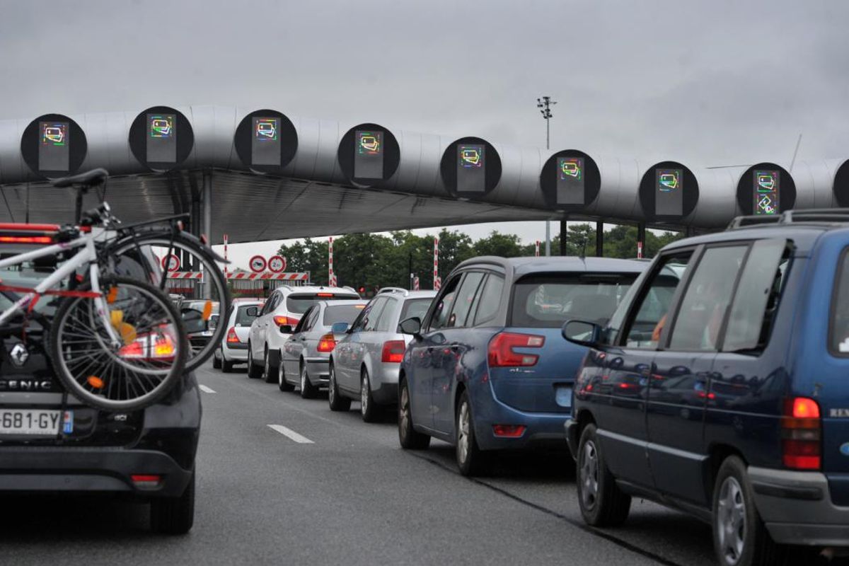 Premier week-end de mai : des perturbations à prévoir au péage de Saint ...