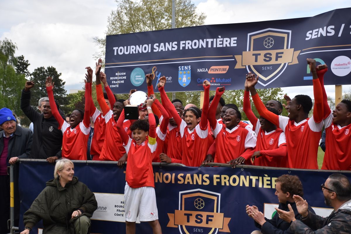 En finale face au PSG, les U14 du Stade de Reims s'offrent le 30e TSF ...