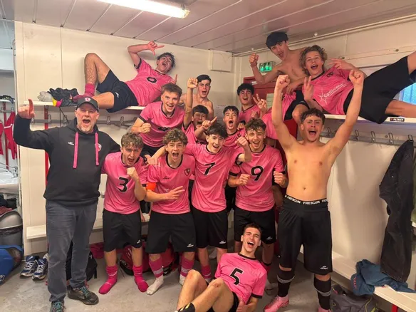 Les U18 du SCB Foot triomphent contre Veyre-Monton à Cellule, victoire ...