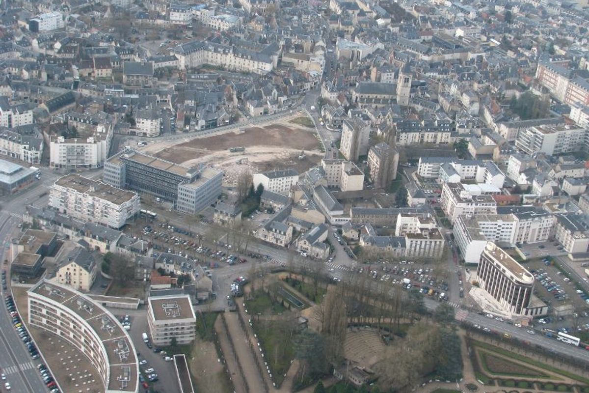 Archives : voici à quoi a ressemblé le chantier de construction du ...