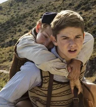 Un sac de billes de Joffo réadapté - Le Berry Républicain