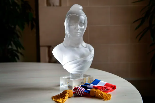 Municipales 2026 dans le Loiret : le maire de Saint-Jean-de-la-Ruelle ...