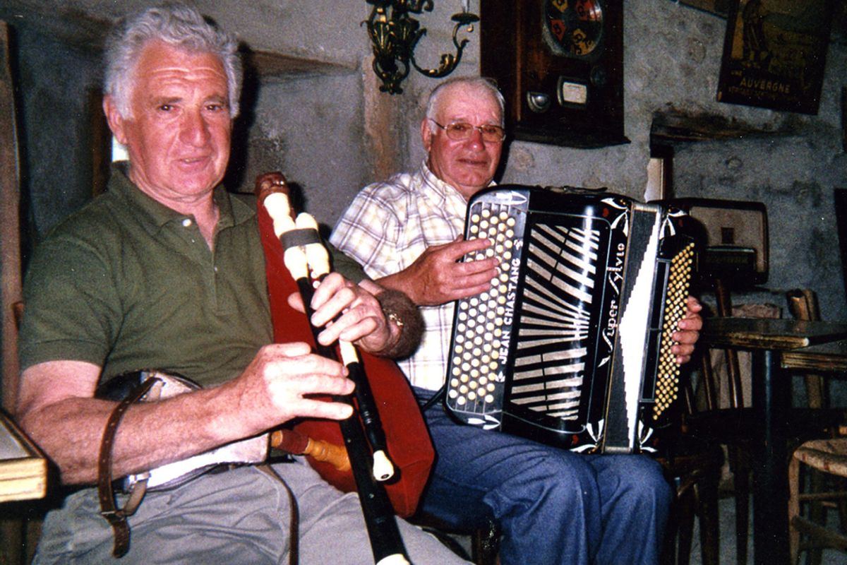 L'accordéoniste Jean Chastang a fait danser l’Aubrac - La Montagne
