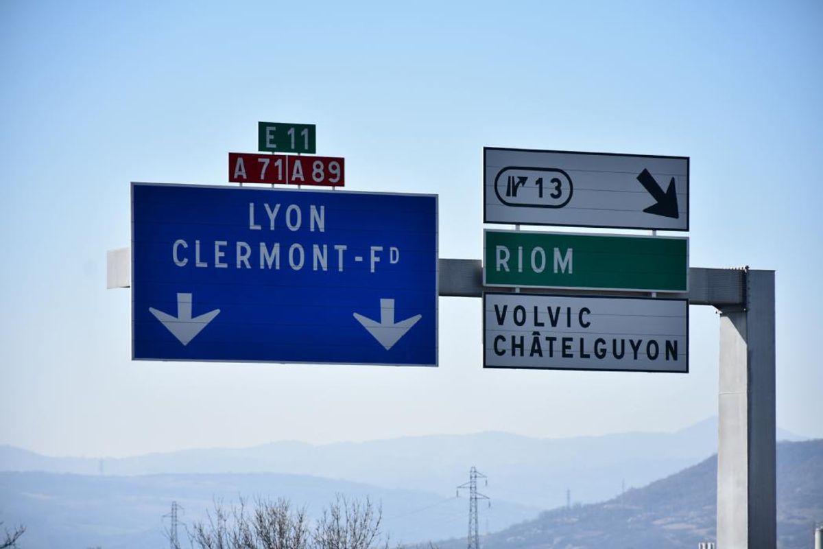 L'autoroute A71 fermée à la circulation pendant plusieurs heures, en ...