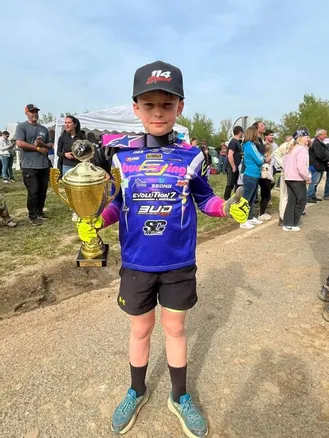 Motocross européen : Lucas Bos d'Argentat-sur-Dordogne brille en ...