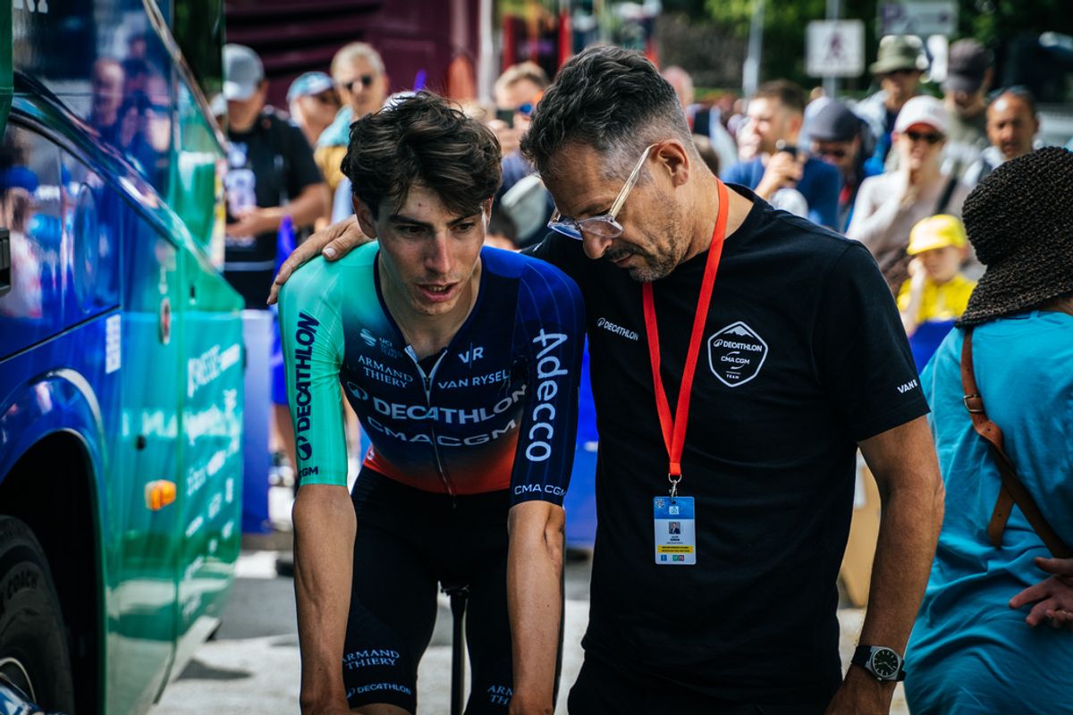 Tour Auvergne-Rhône-Alpes : Léo Bisiaux s'accroche, Paul Seixas au ...