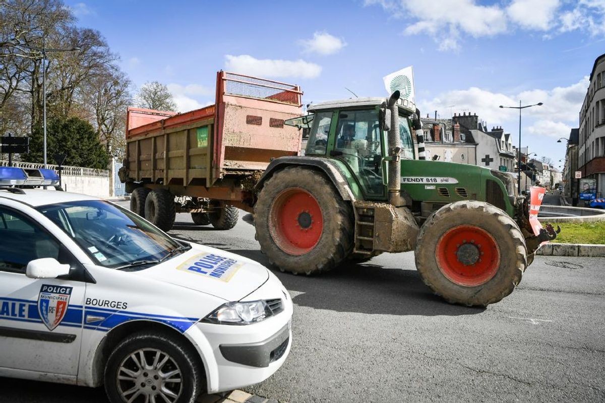 Nouvelle mobilisation des agriculteurs ce vendredi 5 avril, à Bourges ...