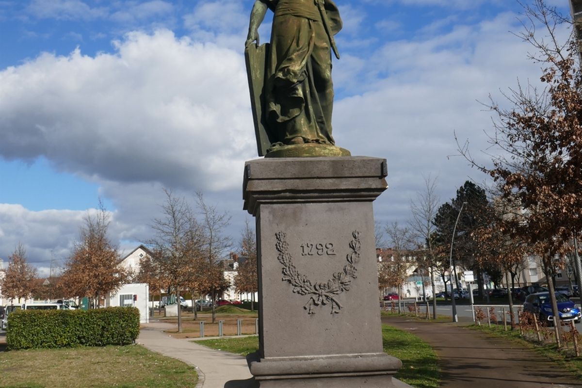 James Combe, ancien maire, honoré - La Montagne