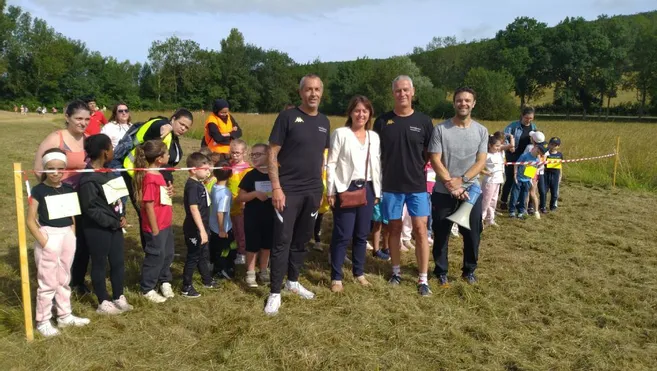À Saint-Amand-Montrond, 565 élèves participent à 'Sam en trail' au lac ...