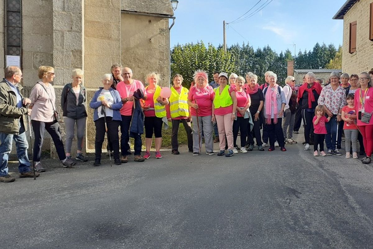 MONTBOUCHER. Des balades balisées de rubans roses - La Montagne