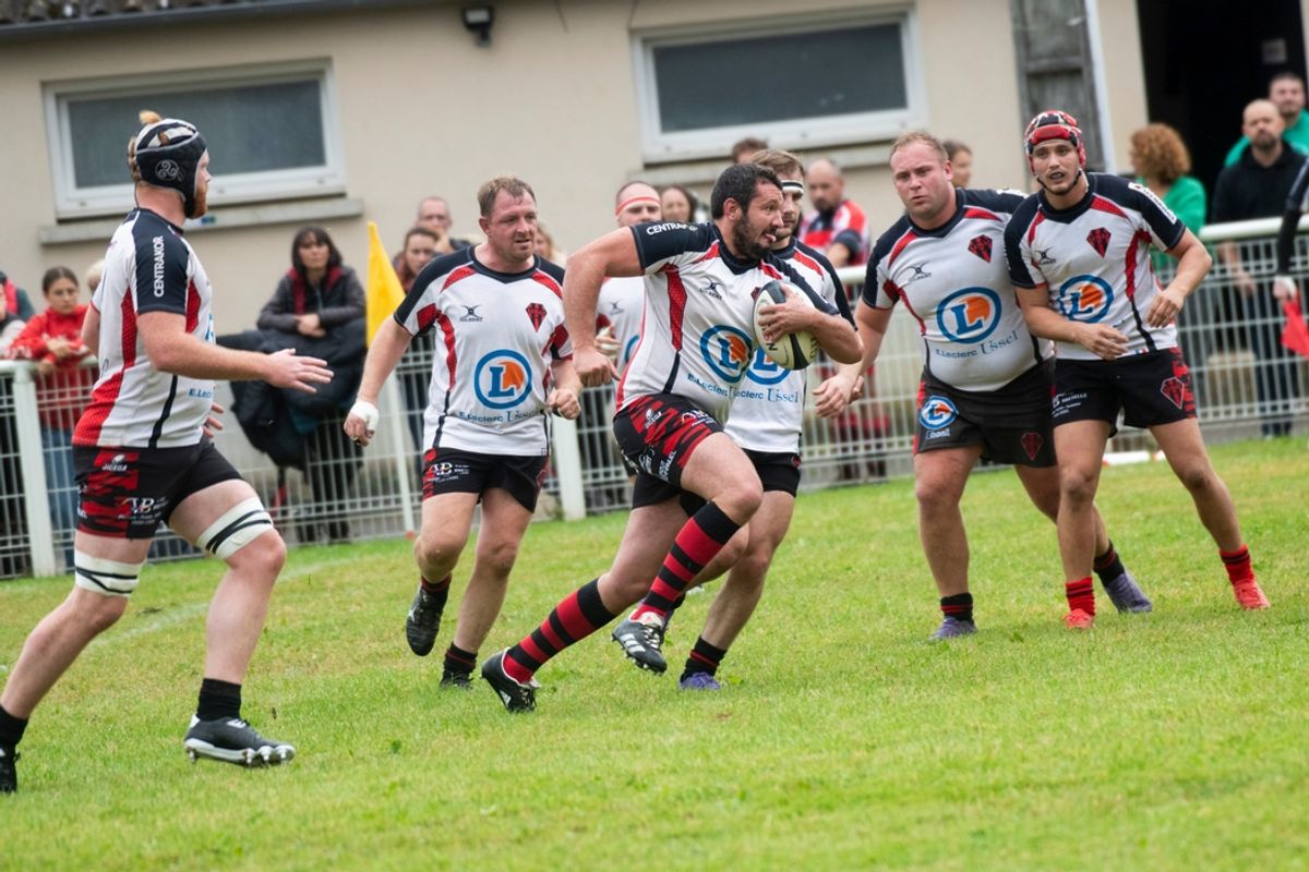 Rugby : reléguée en Régionale 1, l'US Ussel mise sur la formation pour ...
