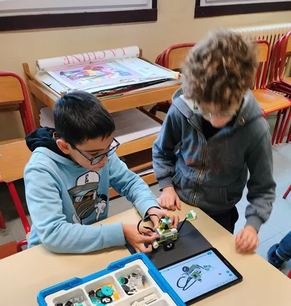 MOULINS ENGILBERT. De la robotique à l’école - Le Journal du Centre