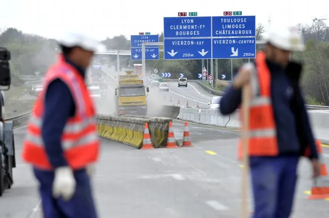 La sortie 5 de l'A71 fermée pour travaux dans le sens province-Paris ...