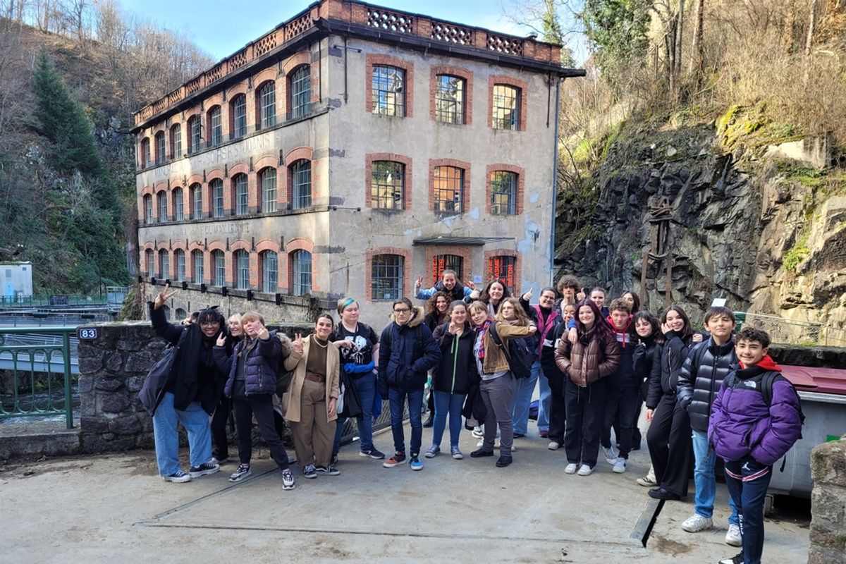 SAINT POURCAIN SUR SIOULE. Les élèves au contact de l’art - La Montagne