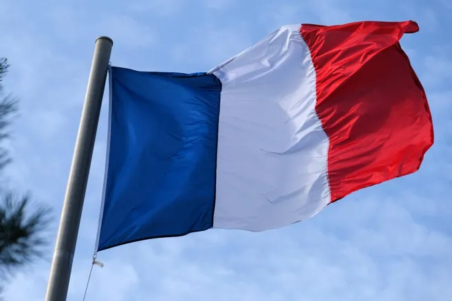 Laure-Hélène Oger et Axel Parisot porteront le drapeau tricolore lors ...