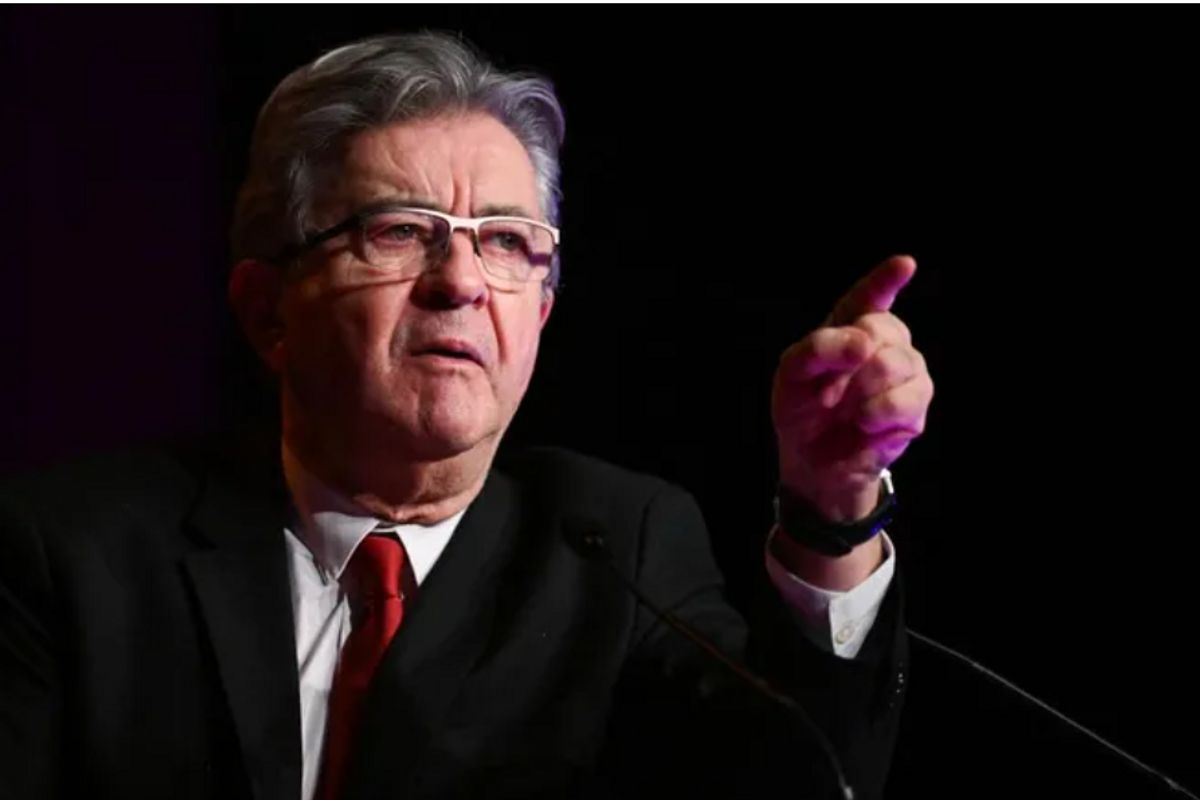 Jean-Luc Mélenchon exprime la "sidération", l'"empathie" et la ...