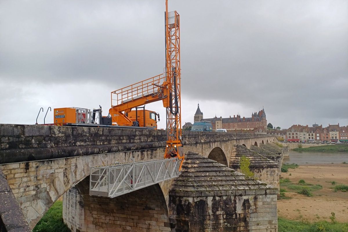 Le diagnostic de l’éclairage du Vieux pont de Gien lancé : la ...