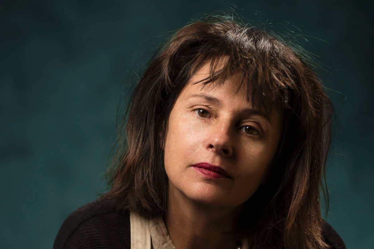 Le nouveau coup de folie de la comédienne Anouk Grinberg - Le Journal ...