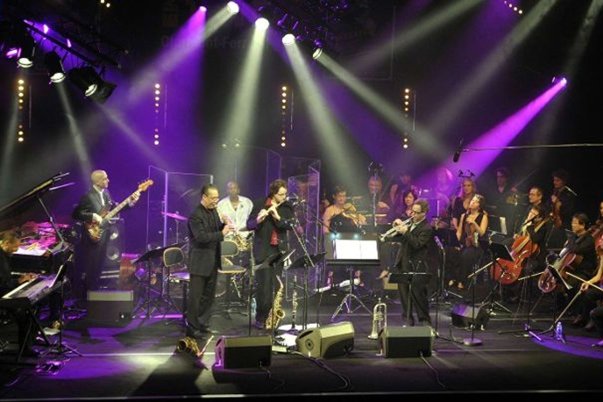 Bill Mobley avec classe et intelligence fait le lien entre l’Orchestre ...