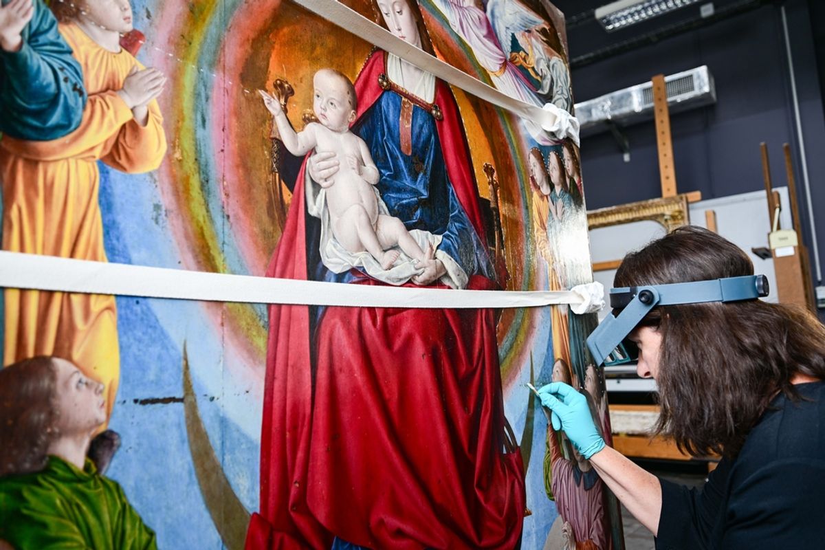 Le Triptyque du Maître de Moulins, chef-d’œuvre du peintre Jean Hey ...