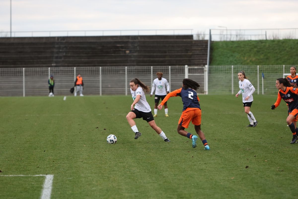 Avec une nouvelle gardienne, le Bourges FC retrouve la Division 3 du ...