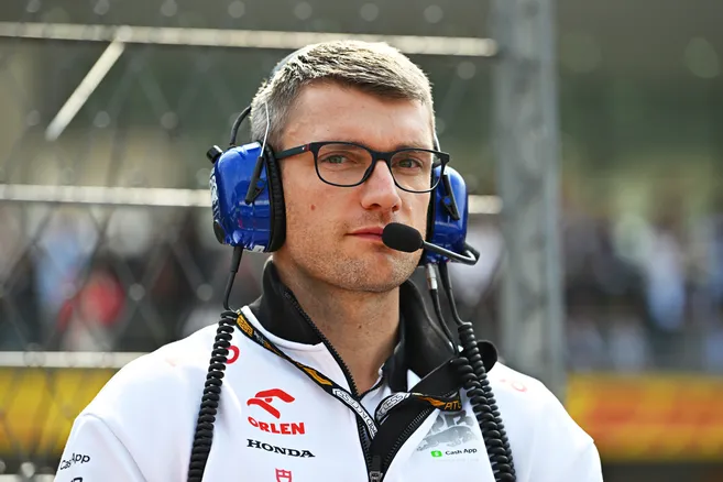 Natif de Limoges et ingénieur de piste en Formule 1, Pierre Hamelin ou ...