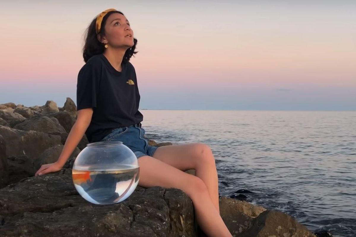 Anna Faure, une lycéenne de Limoges sort son premier single, et bientôt ...