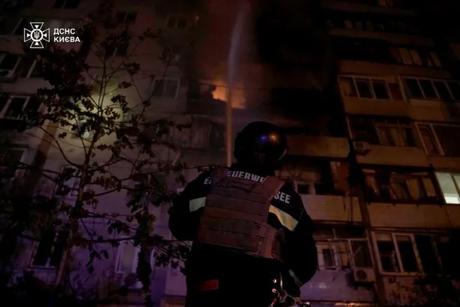 Guerre en Ukraine : une attaque russe record la nuit dernière, avec 479 drones lancés - La Montagne