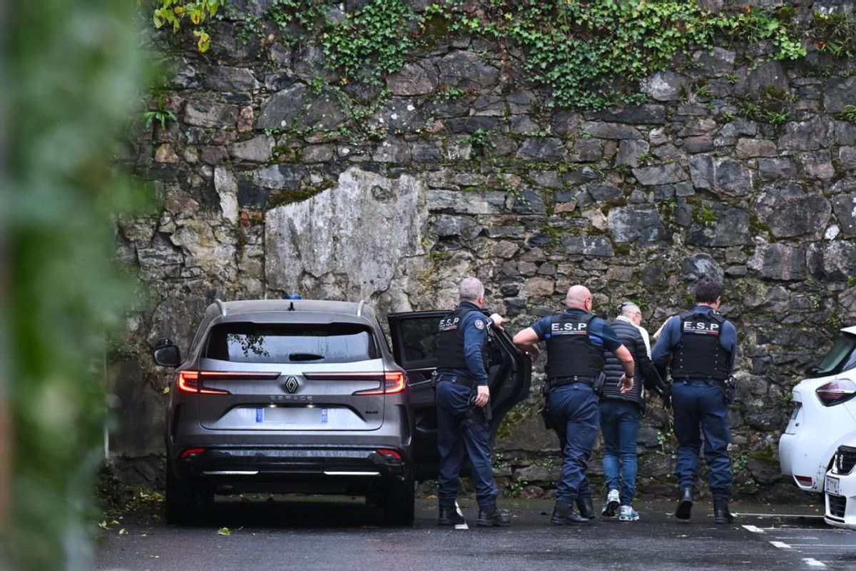 Condamné à 20 ans de réclusion pour des viols en série qu'il filmait ...