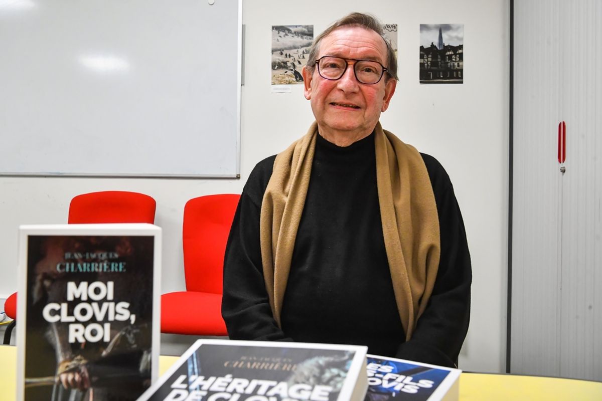 « Le crépuscule de Clovis » de Jean-Jacques Charrière, le quatrième et ...