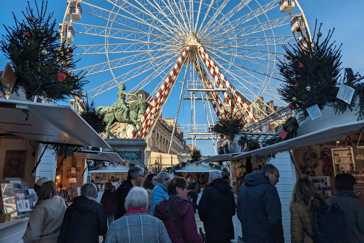 Le marché de Noël d'Orléans est ouvert : on vous partage ce que l'on y ...
