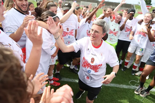 Le quatre à la suite pour les féminines du Bourges FC en Coupe du ...