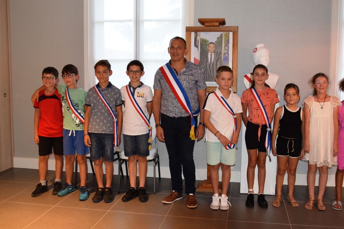 HURIEL. Un conseil municipal des jeunes - La Montagne