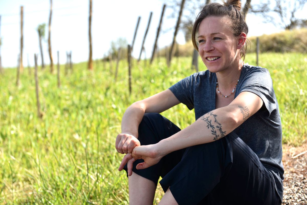 A Saint-Julien-Maumont (Corrèze), Annabelle Hardy plante un vignoble à ...