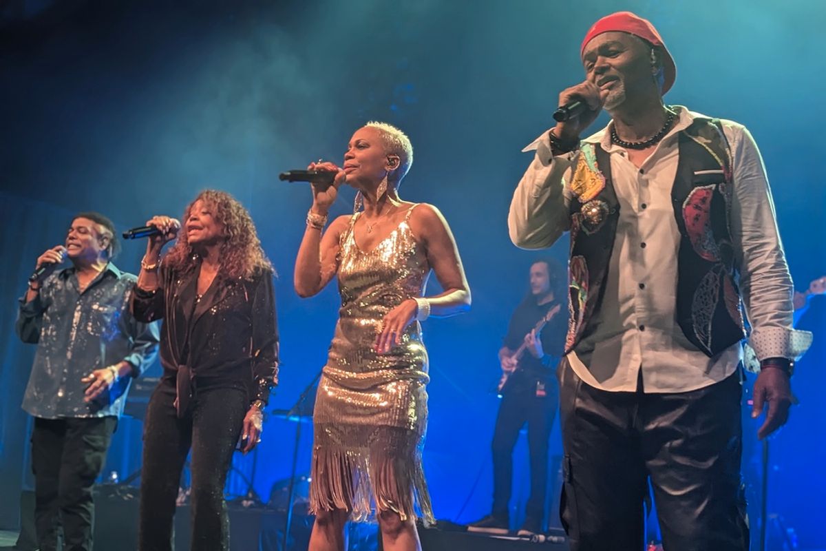 Revivez en images le concert très festif de la Compagnie créole à ...