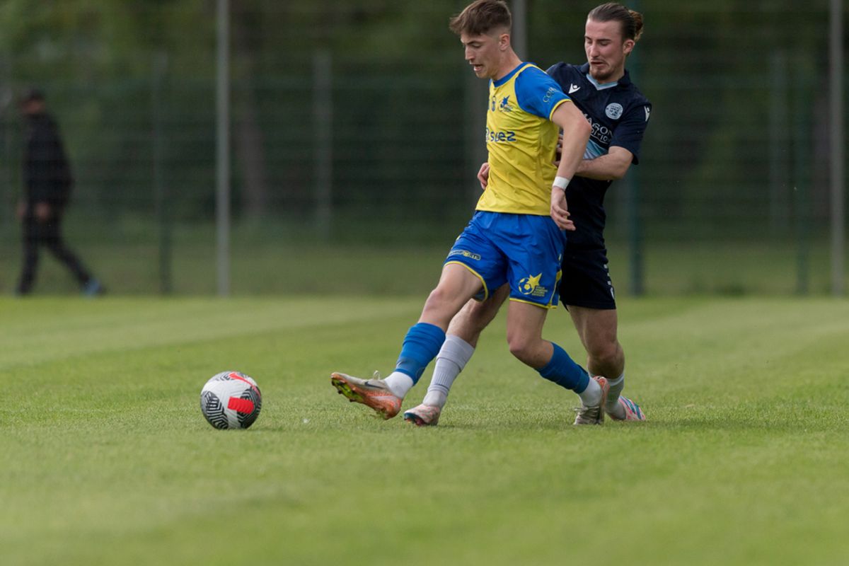 Football (Régional 1) : succès majeur pour l'ESA Brive face à Angoulême ...