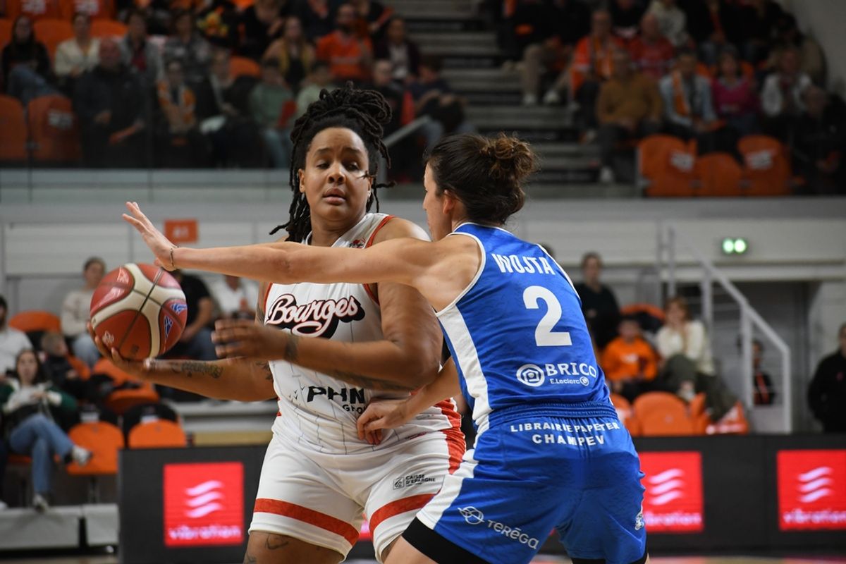Entre Basket Landes et le Bourges Basket, ce samedi soir en demi-finale ...