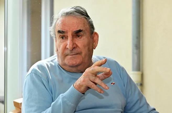 Raphaël Geminiani, figure du cyclisme français, est mort - La Montagne